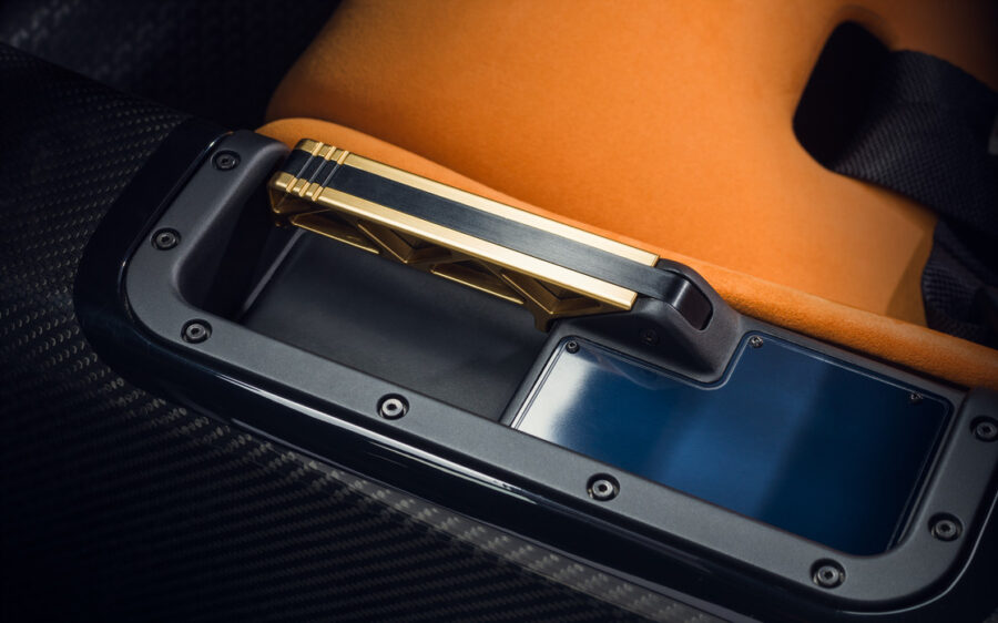 McLaren F1 LM Details - McLaren F1 Road Car